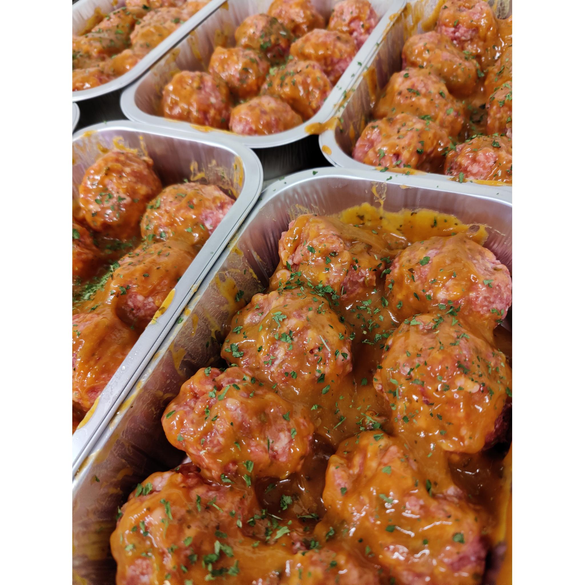 12 x Meat balls in Neapolitan sauce